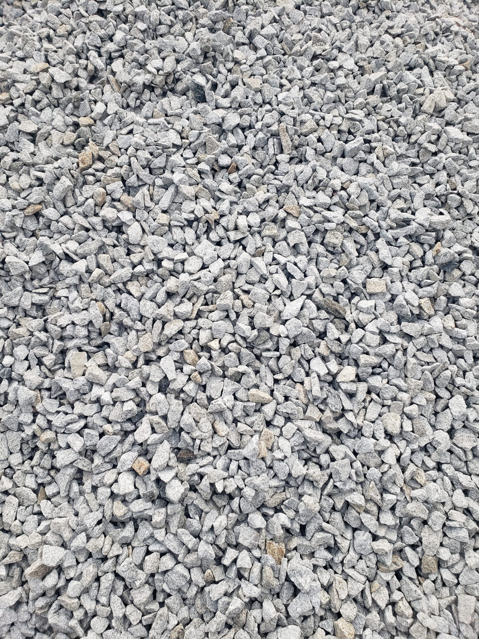 1-1/2" Granite Stone - (Crushed Granite Stone) - Mass Landscape ...